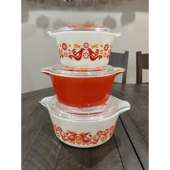 Pyrex | Kitchen | Vintage Pyrex Friendship Casserole Set 3 Dish Bowls ...